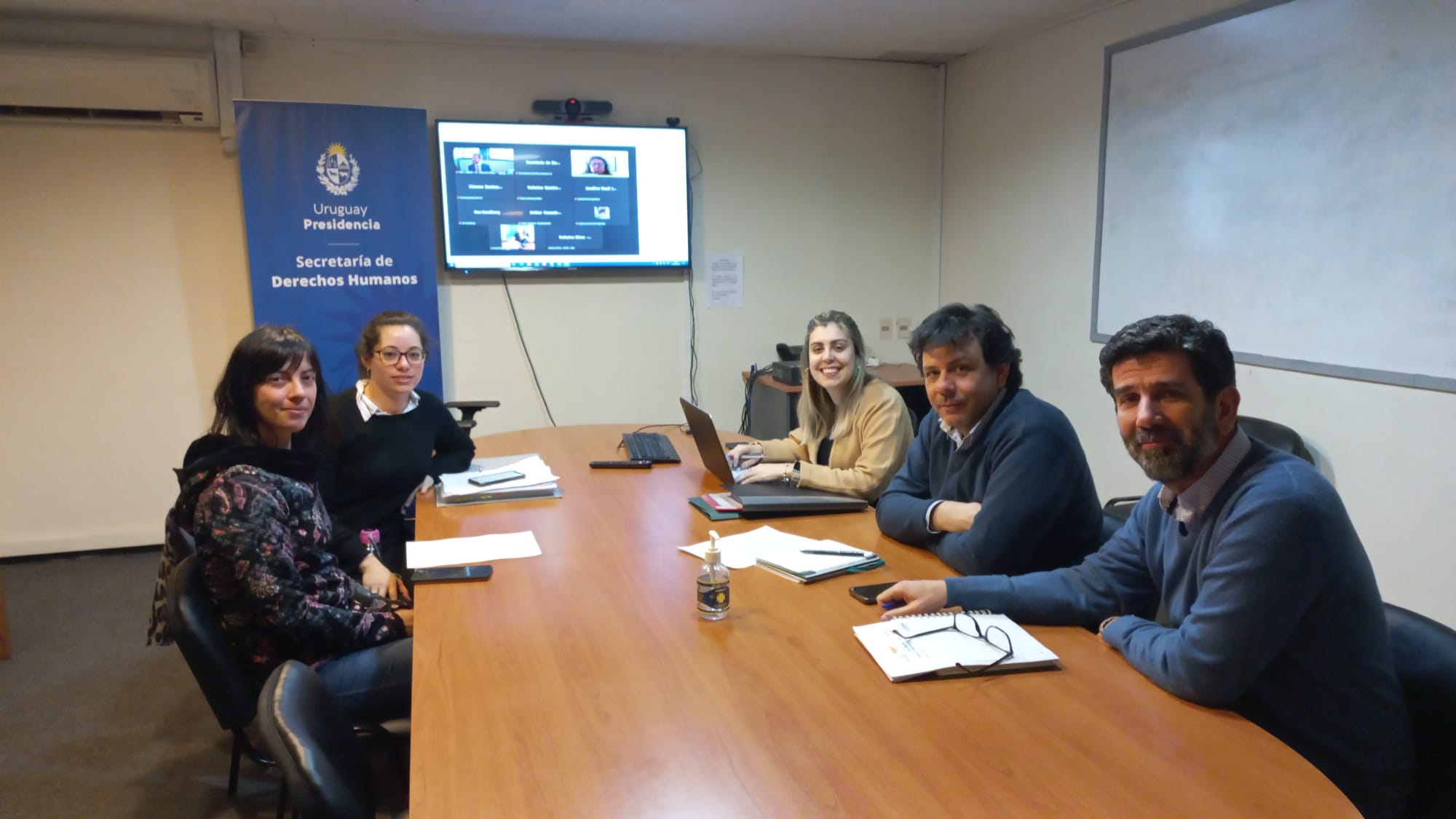 Reunión preparatoria de la Comisión Permanente de Memoria Verdad y Justicia con la Presidencia ...